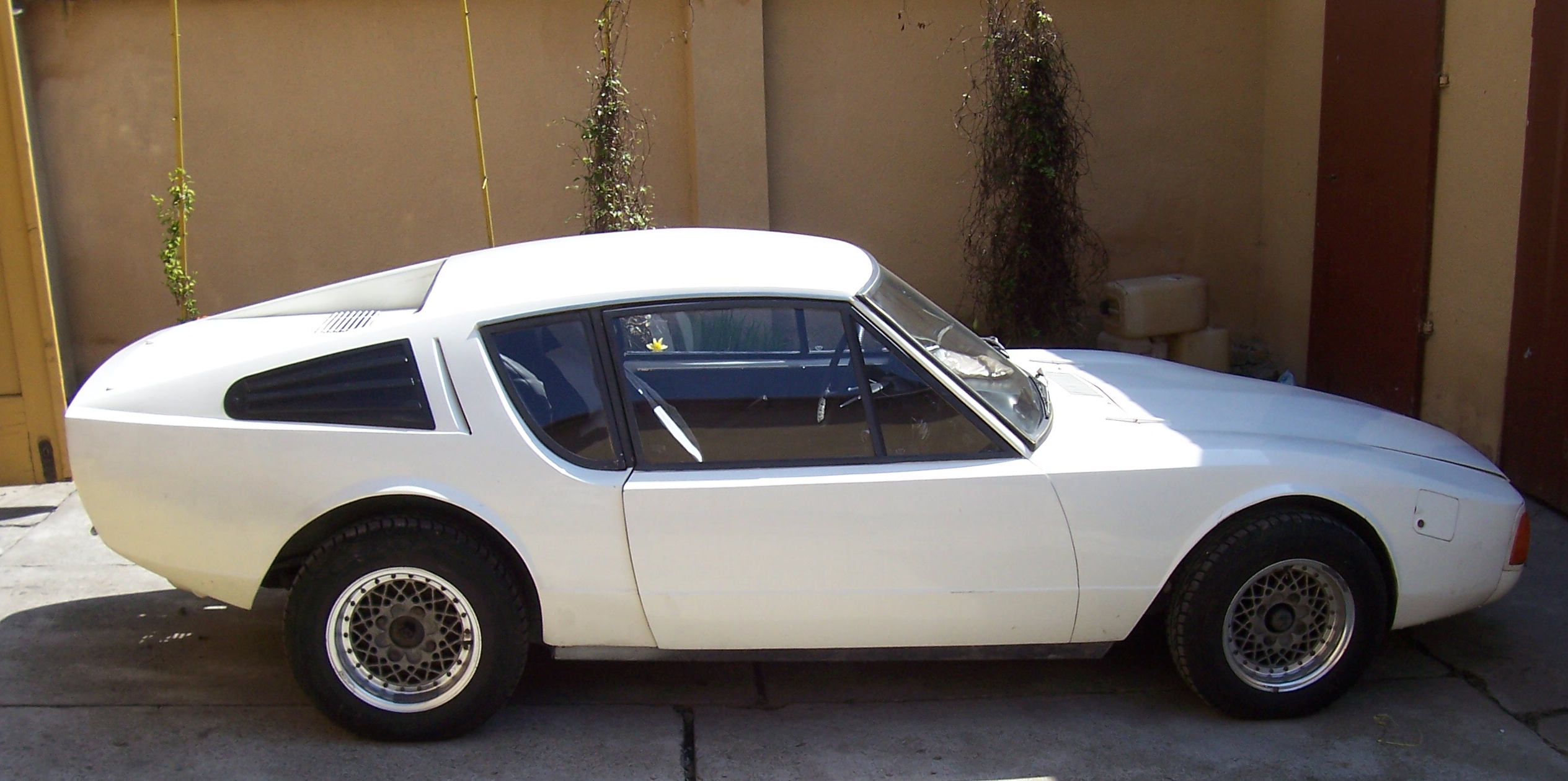 (1970) ÚVMV 1100 GT | Galerie | Veteráni i veterán - Oldtimers ...